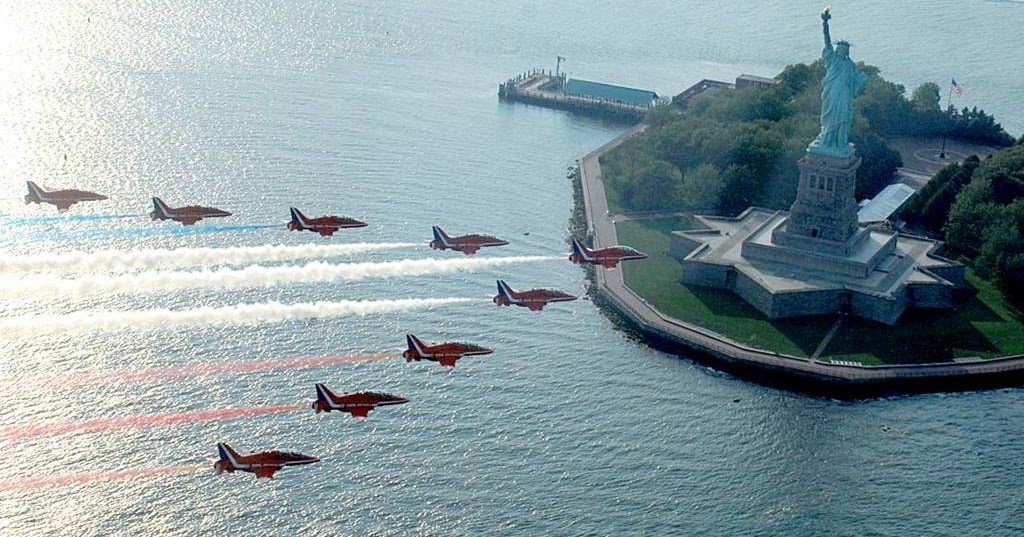 RED ARROWS TO LIGHT UP NORTH AMERICAN SKIES ON LANDMARK TOUR - Blog ...