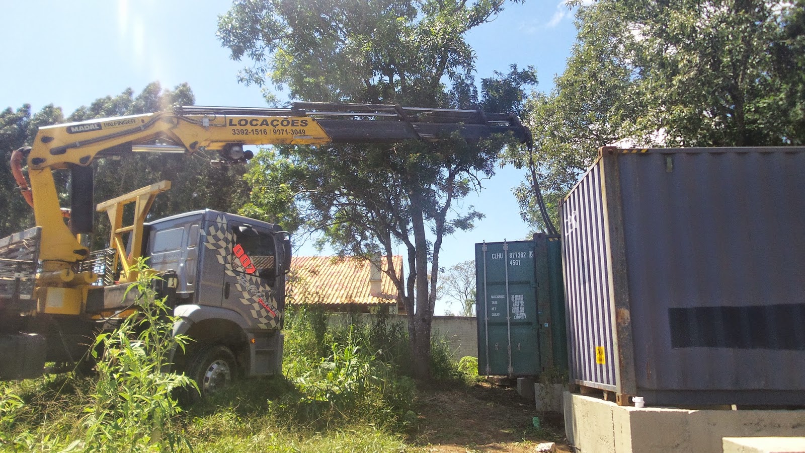 CASA CONTAINER : ATERRAMENTO DOS CONTAINERS