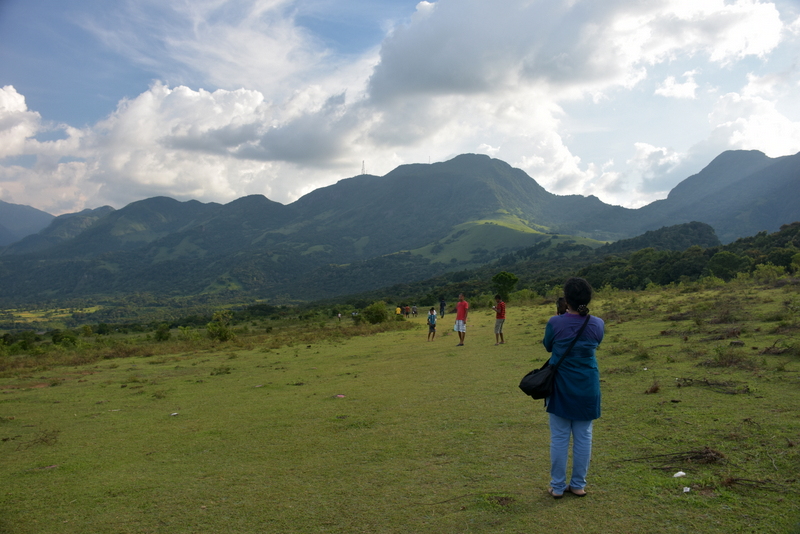 Images of Sri Lanka on blogspot.com: Coming back from 'Lokanthaya ...