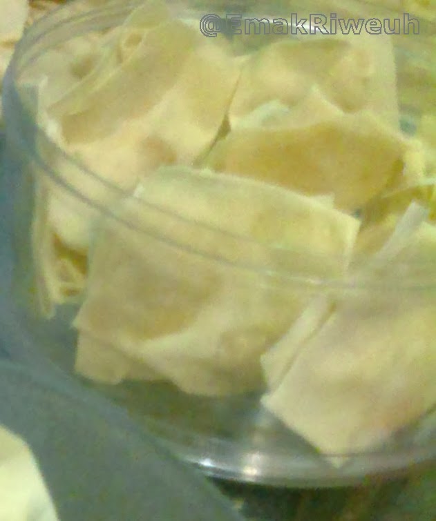 Sop Pangsit Ayam - Dapur Ngebut