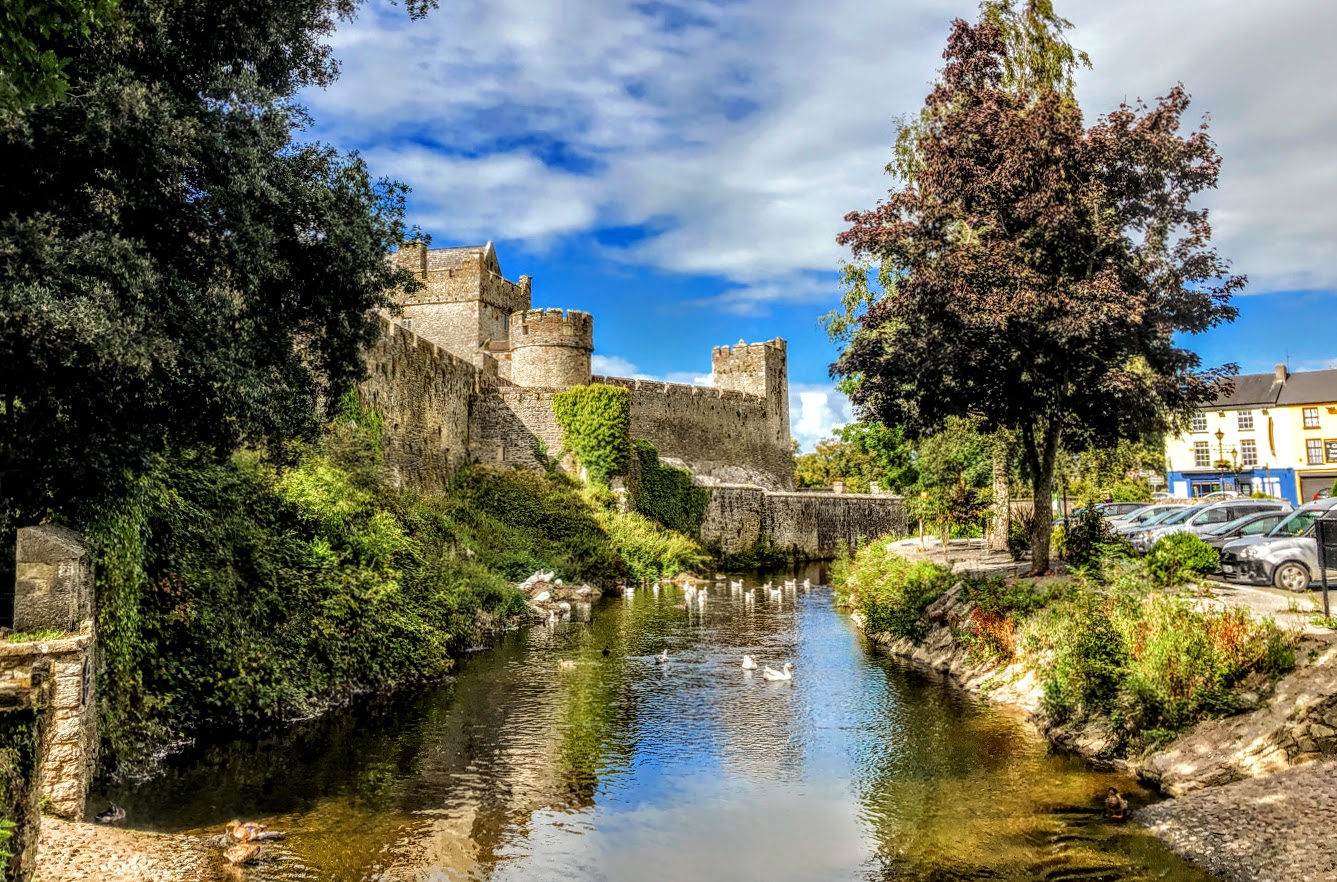 Patrick Comerford: Cahir Castle, a childhood ‘pit stop’ and a Butler ...