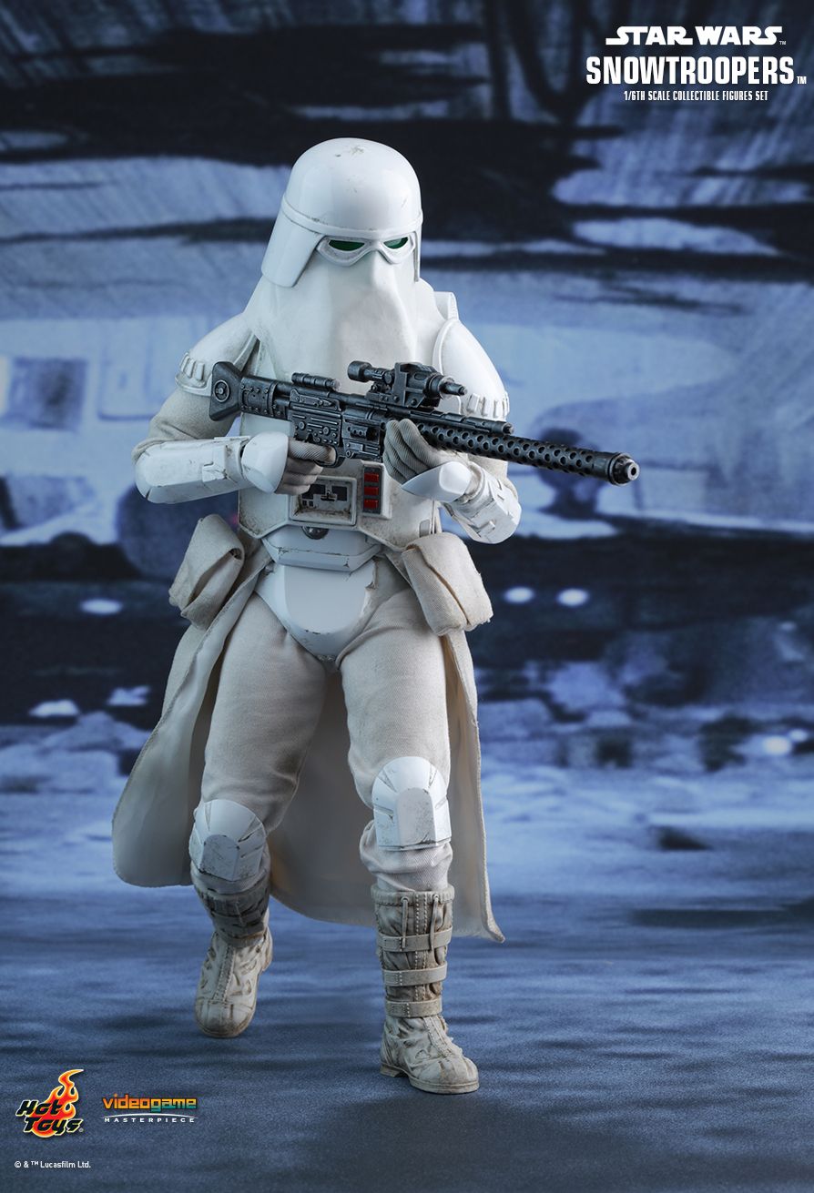 Stormtrooper: HotToys - Snow Trooper Battlefront