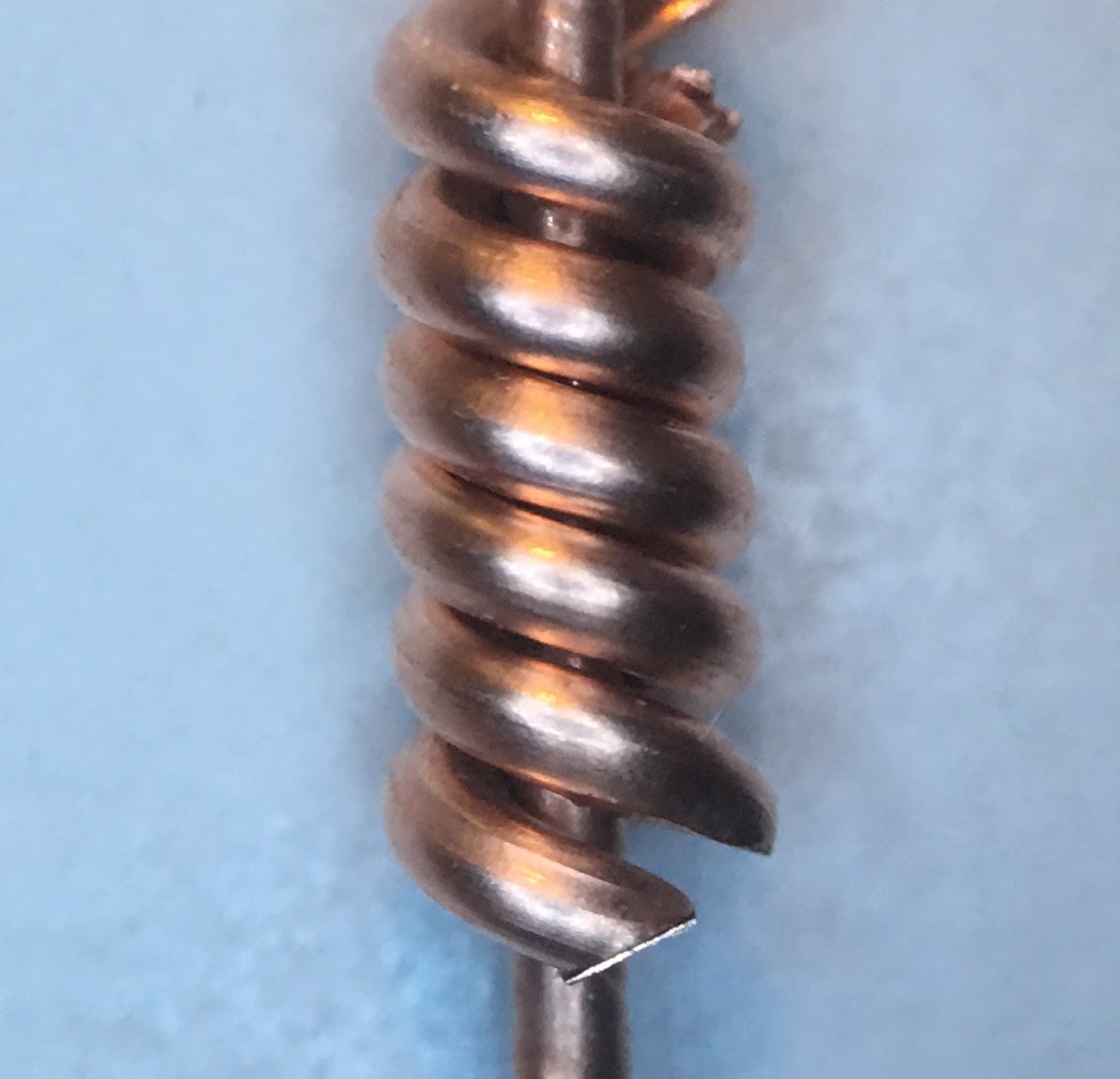 Weave Anything: Using a straight wire for the scaffold strand