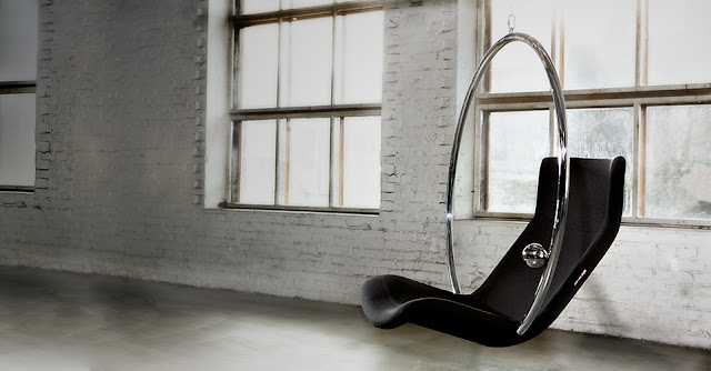 LET'S STAY: Swing in Living Room