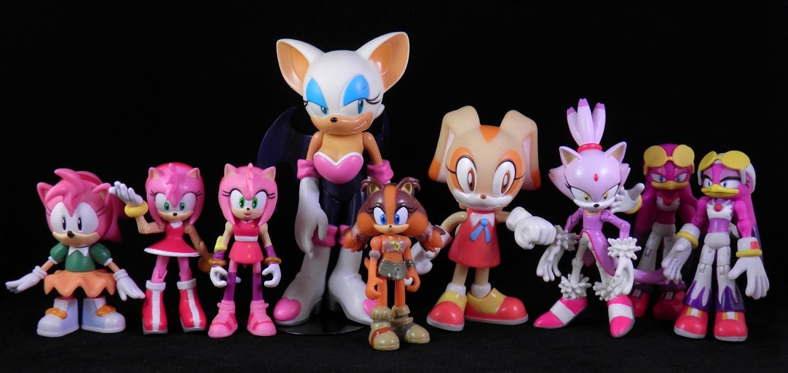 She's Fantastic: Sonic the Hedgehog's CREAM THE RABBIT!