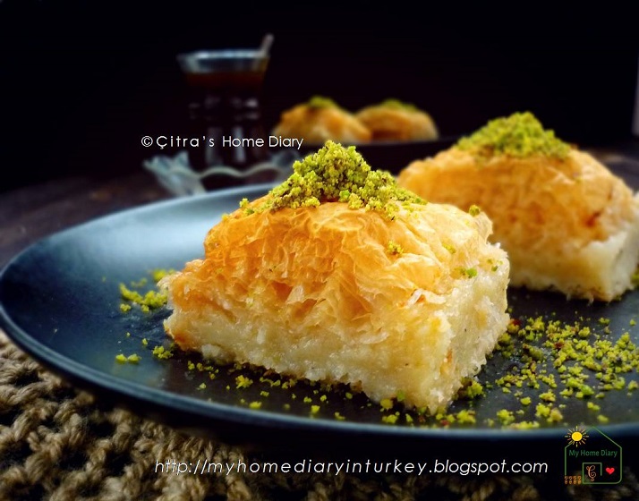 Citra's Home Diary: Laz böreği / Turkish Custard Pastry Dessert