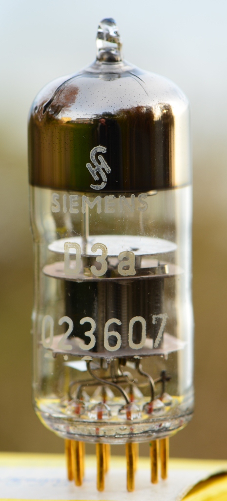 VinylSavor: Tube of the Month: The D3a