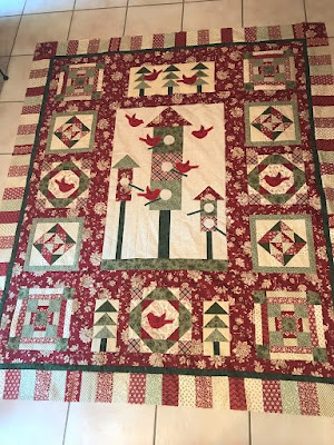 My Sewing Room: Red Birds ready to quilt