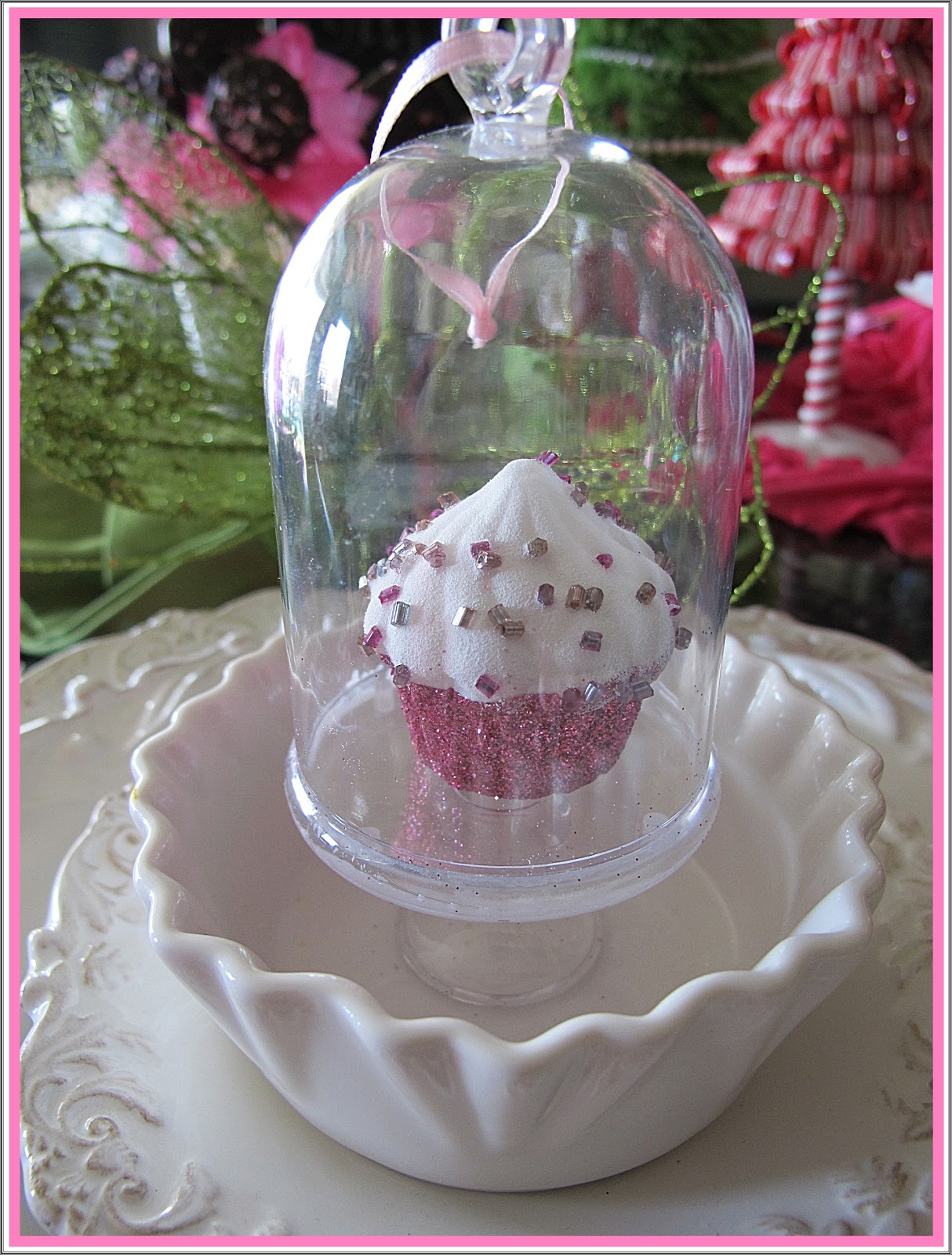 Purple Chocolat Home: Sugarplum Tree Tablescape