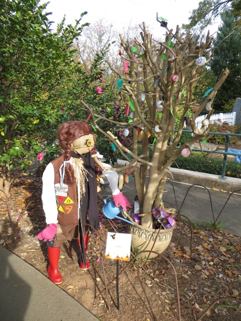In the Garden: Atlanta Scarecrows