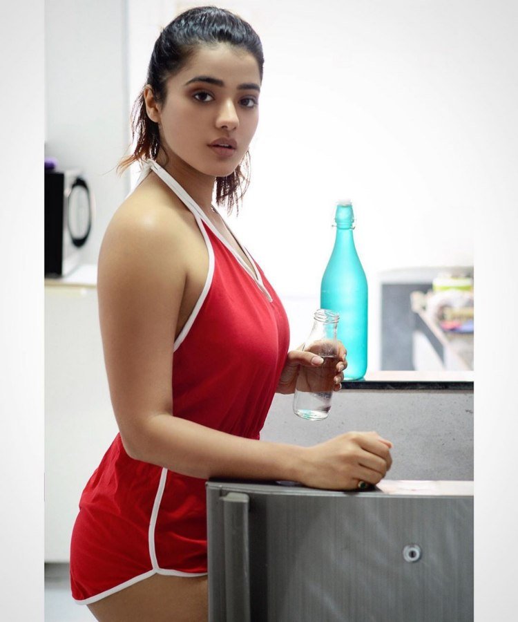 Ketika Sharma Latest Spicy Photoshoot Stills