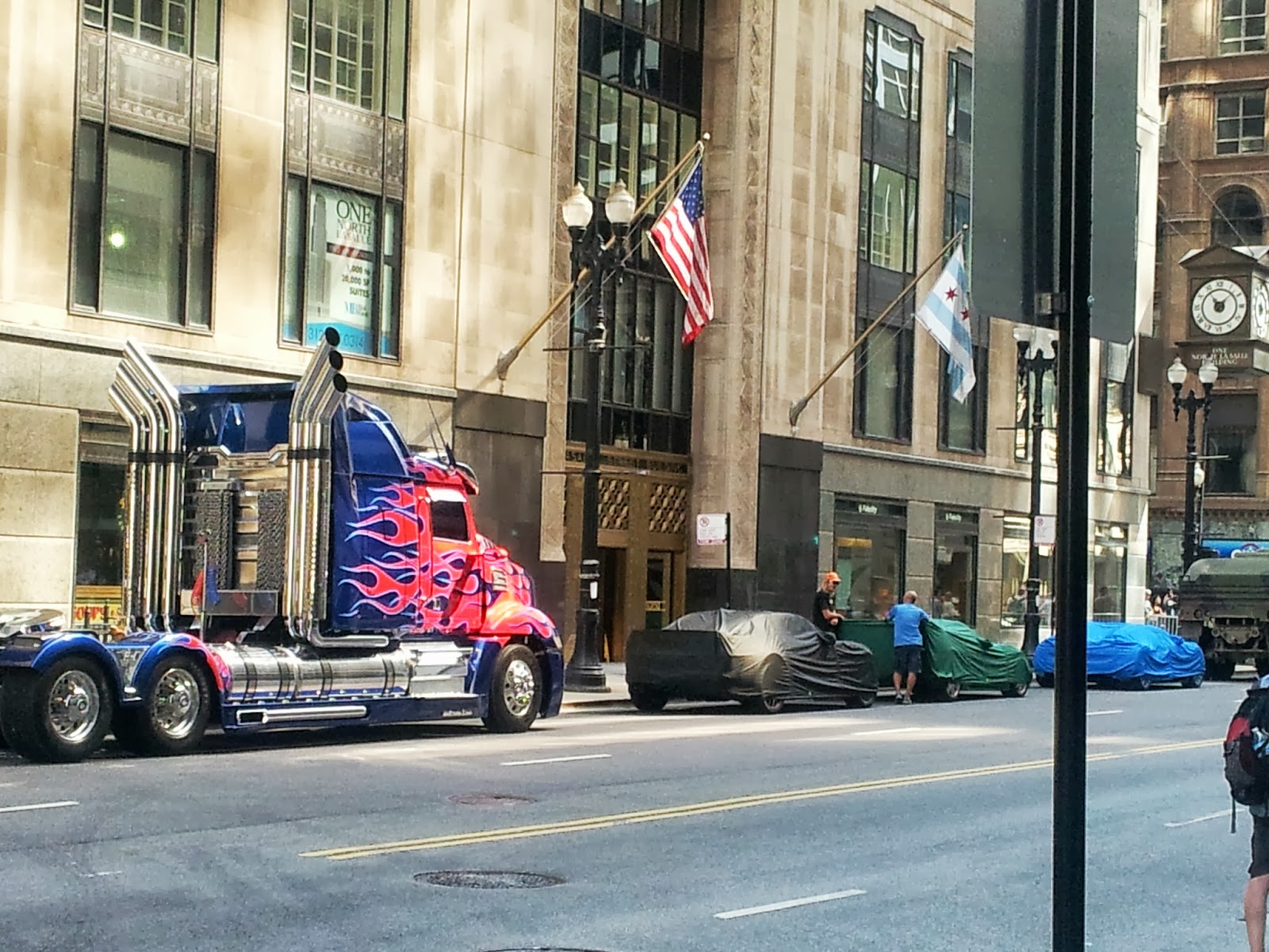 #Transformers 4: More Than Meets The Eye... For The Flags - FlagRunners