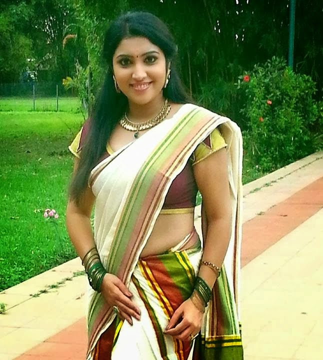Beautiful Malayalam Actress - Fun Book