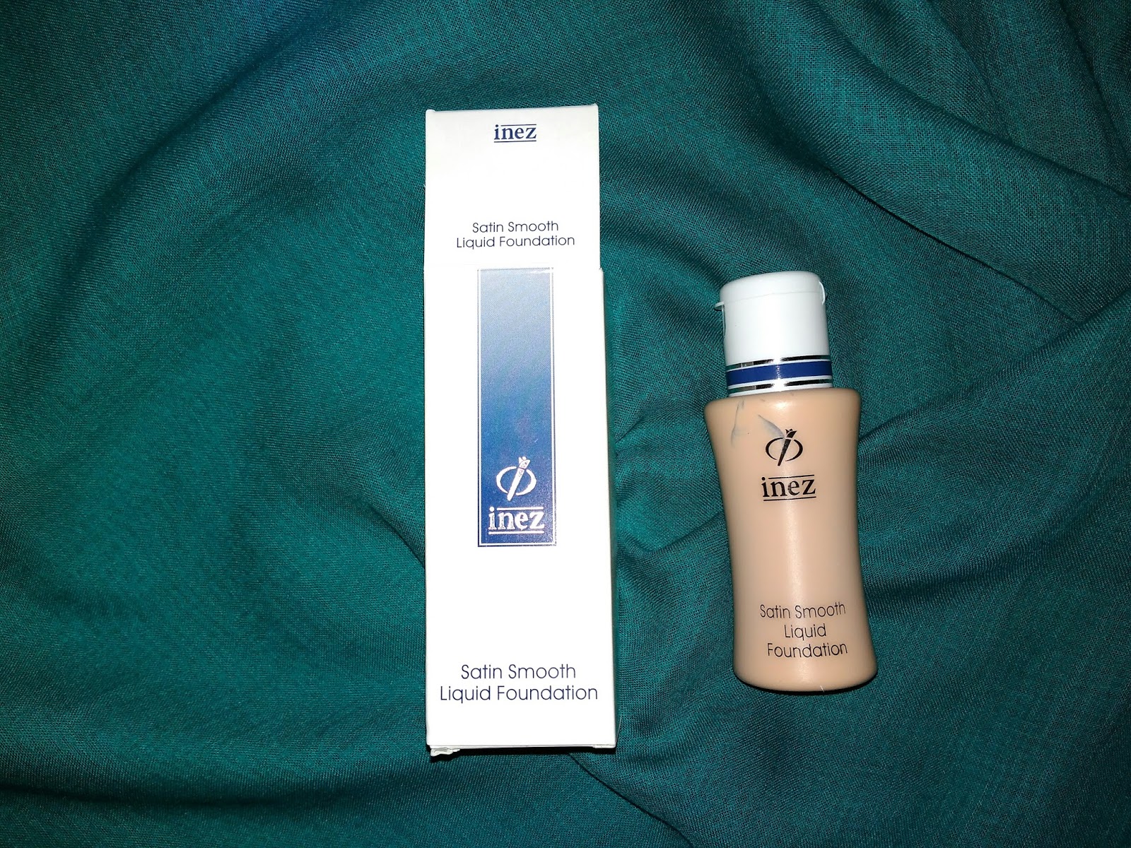 Beauty : Review: Inez Satin Smooth Liquid Fondation (Ivory)