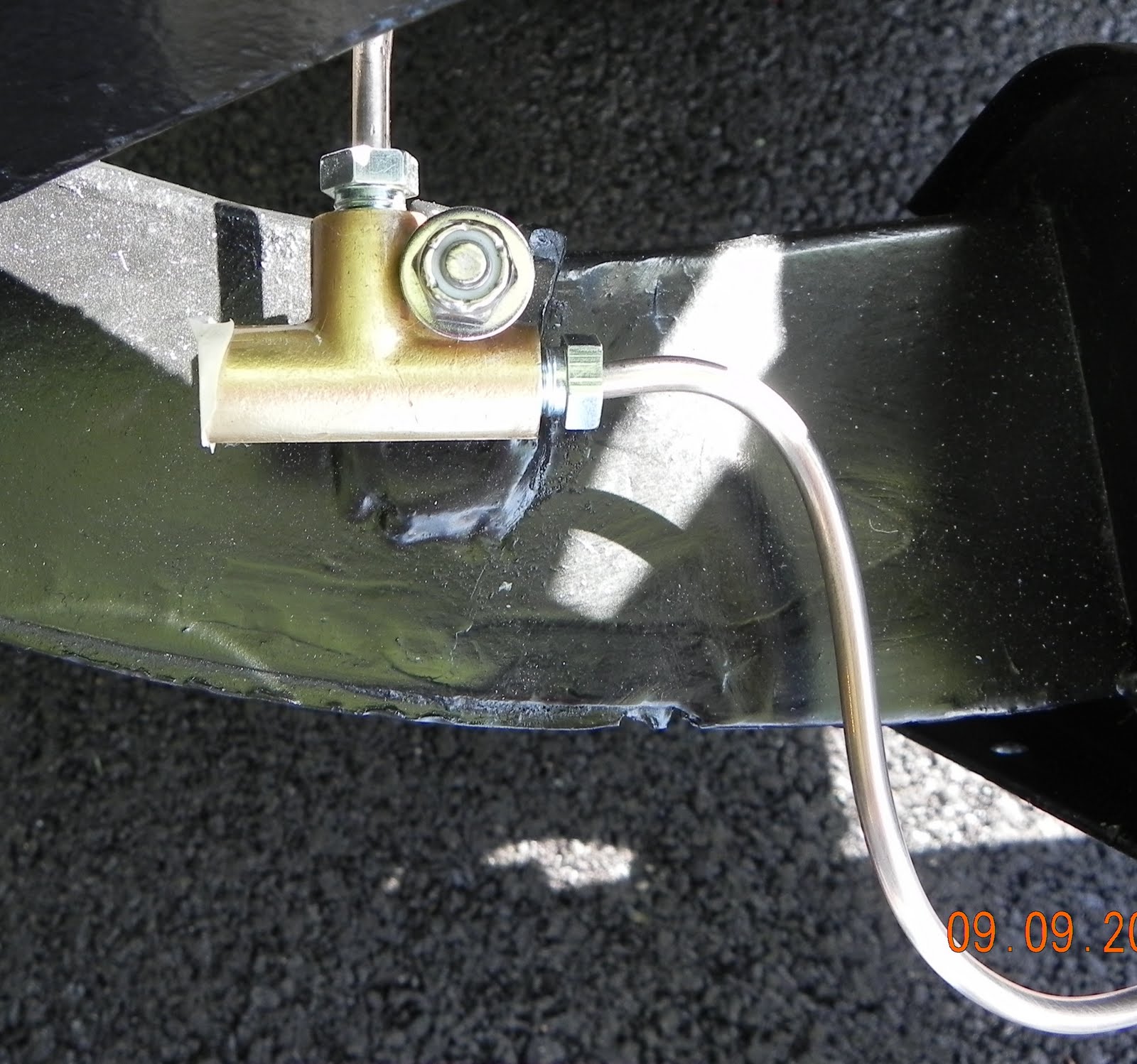 Tripp's TR6: Cunifer Brake Lines