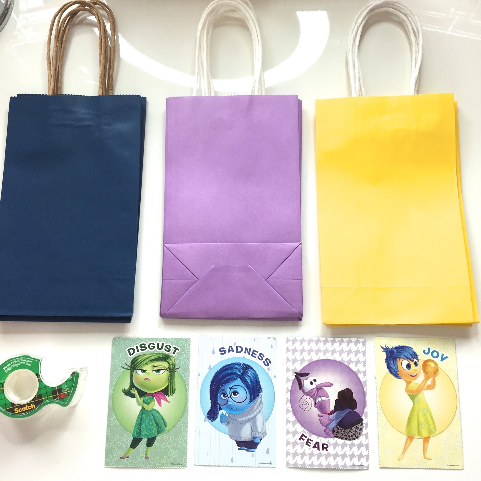 SAM SCHUERMAN: DIY Disney INSIDE OUT Party Favors