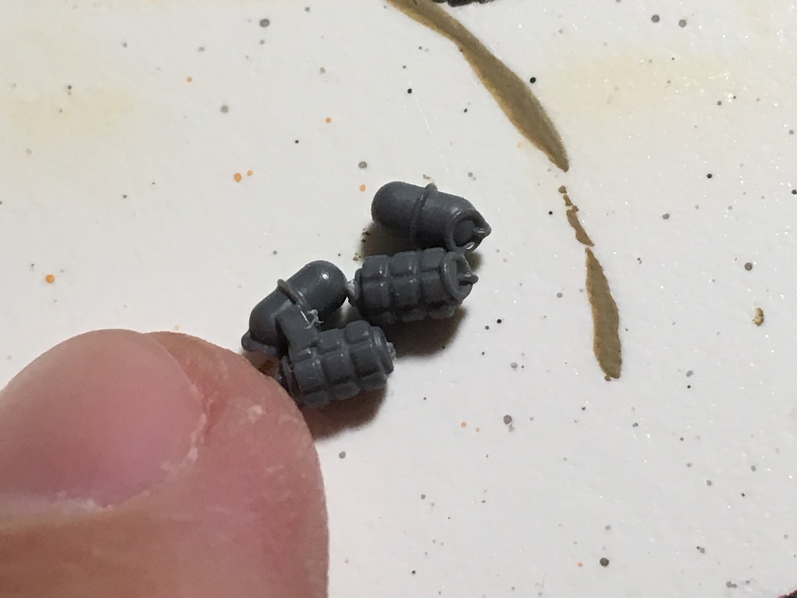 Lou Rollins Miniatures: Deathwatch Frag Cannon Build!!!