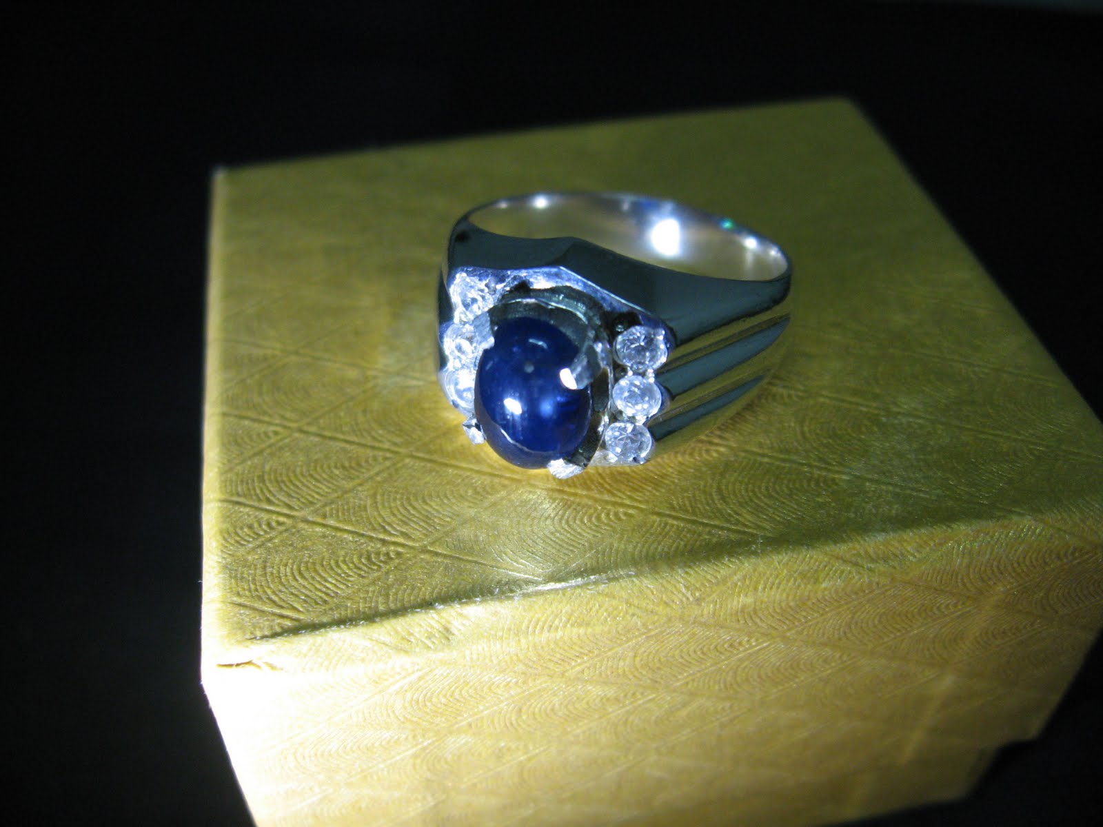 BATU PERMATA SYURGA: Cincin Batu Permata Nilam Biru ( SOLD ) Kod CN01