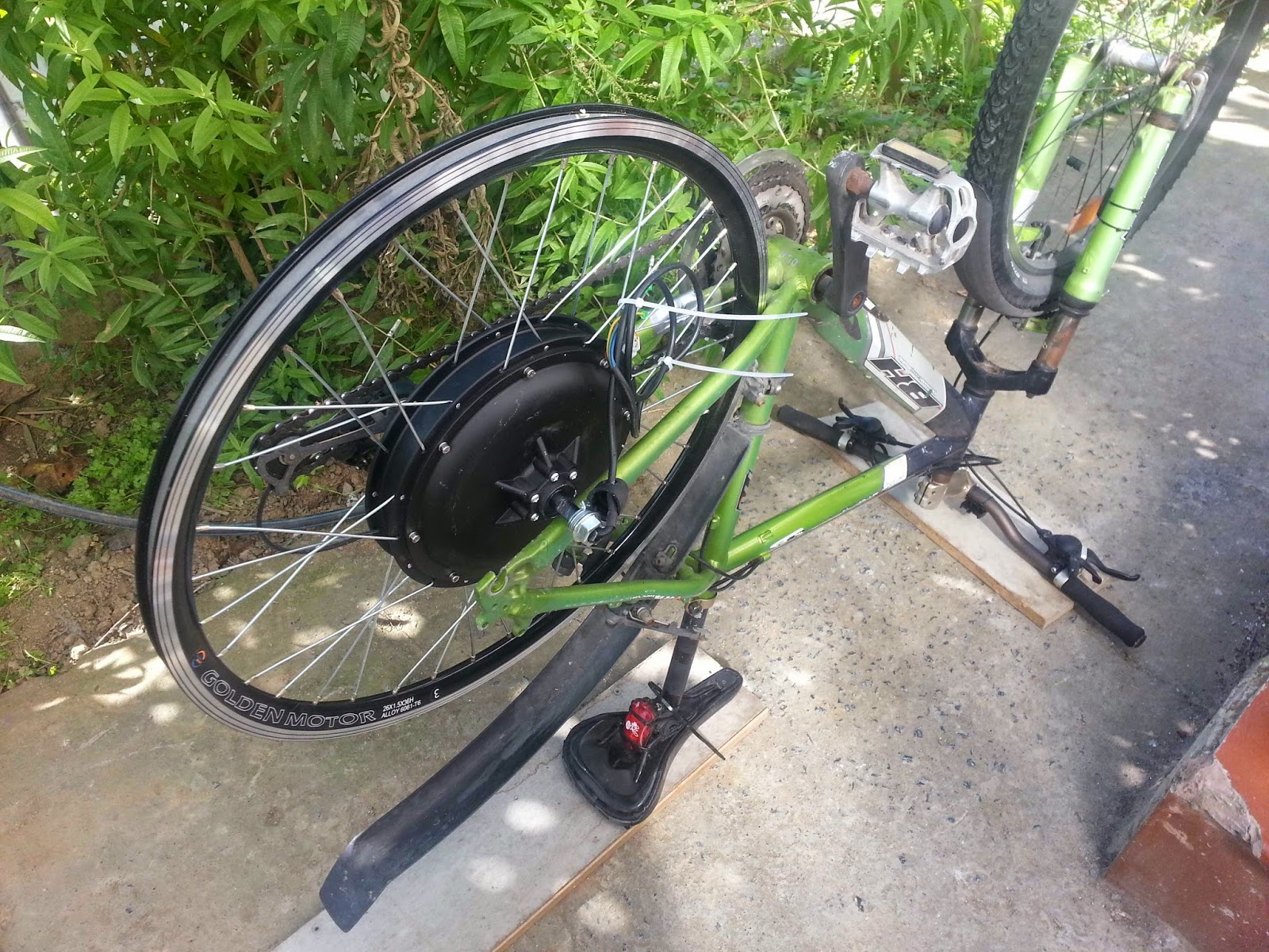 Technology for a sustainable future: DIY: Turn your bike into an e-bike ...