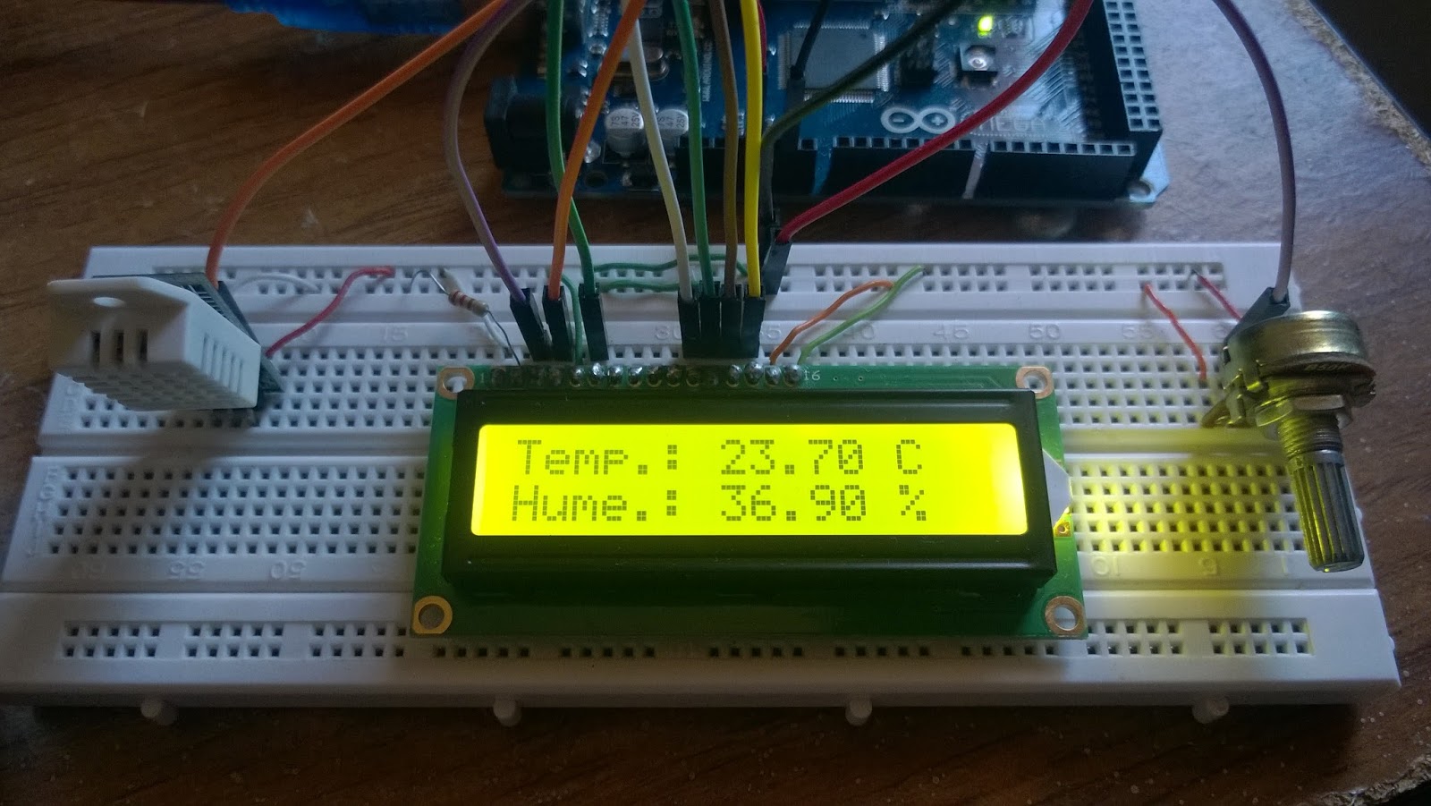DHT22 y DHT11 sensores de temperatura y humedad con Arduino