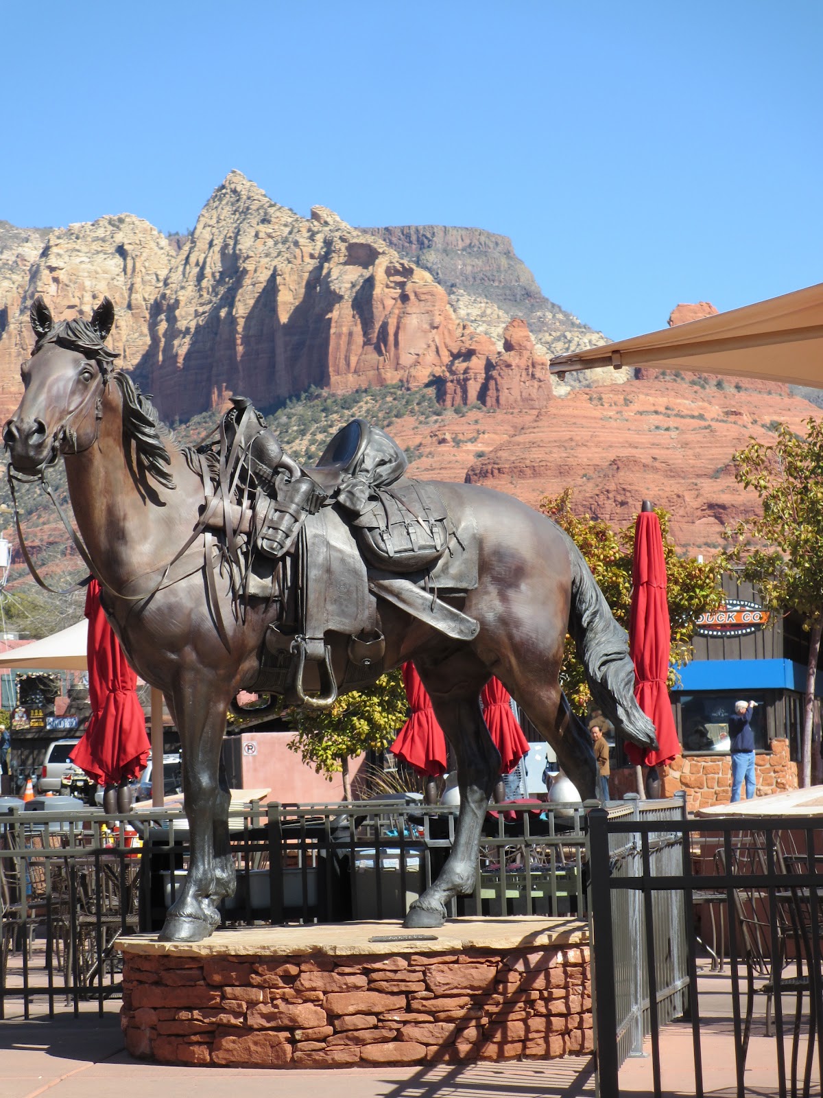 WeSew: Gidday Up in Sedona, Arizona