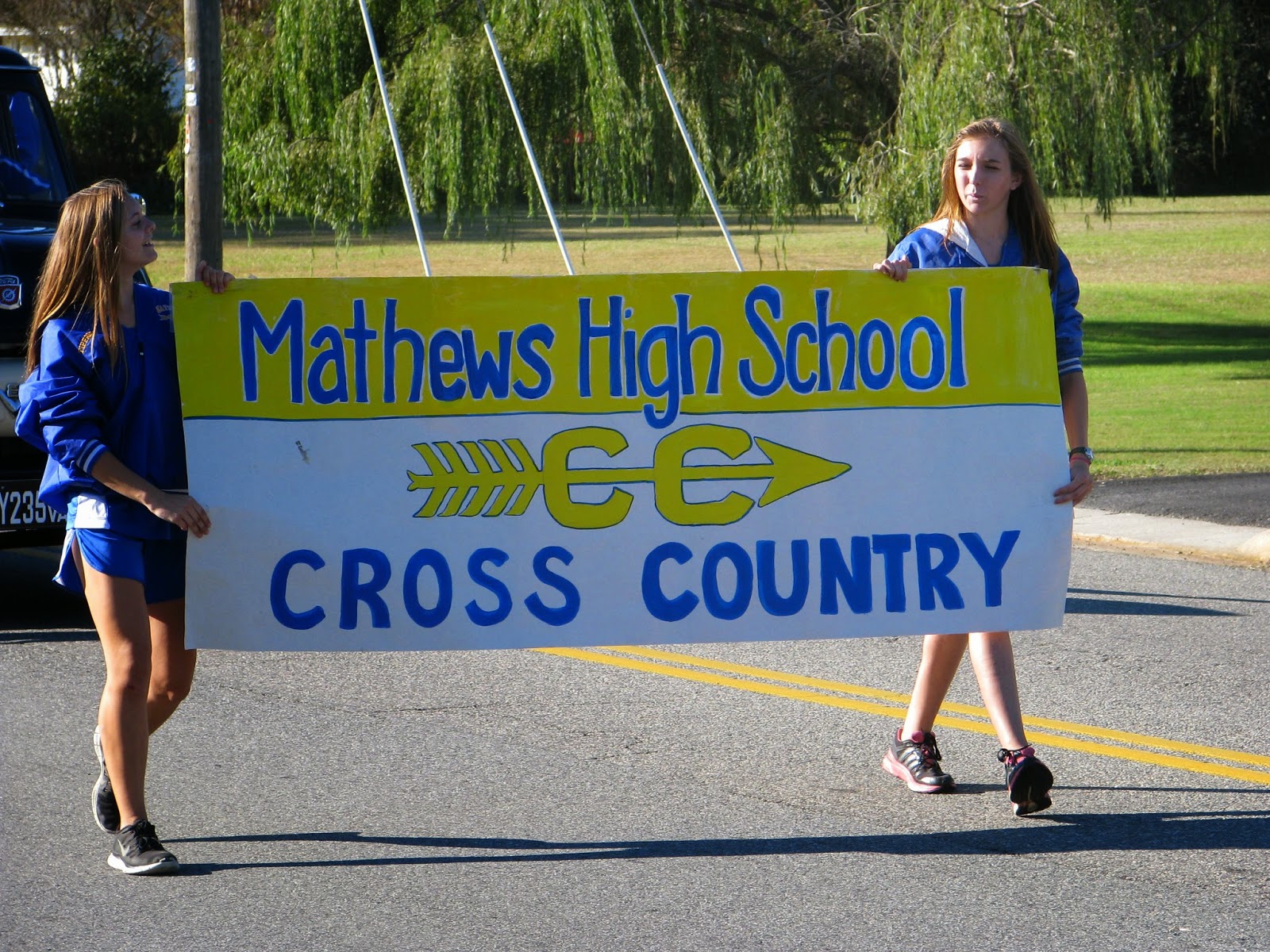Mathews High School Cross Country: Homecoming Parade 2014