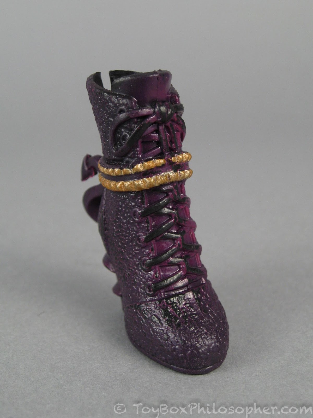 Disney Descendants "Signature Mal" Doll by Hasbro | The Toy Box Philosopher