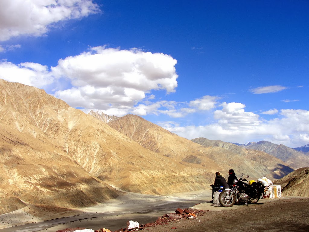 Leh Ladakh Tour- Holiday Packages,Travel Guide & Online Booking