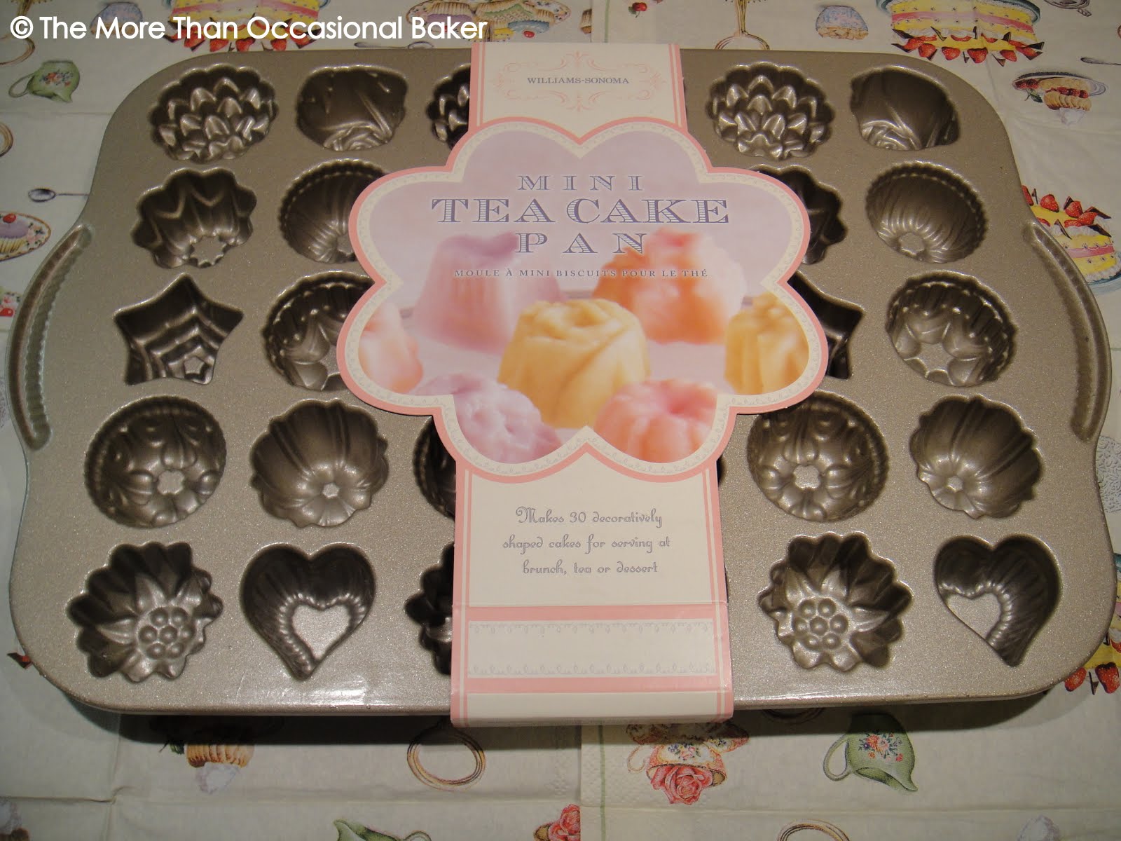 The more than occasional baker: Vanilla and Chocolate Mini Tea Cakes