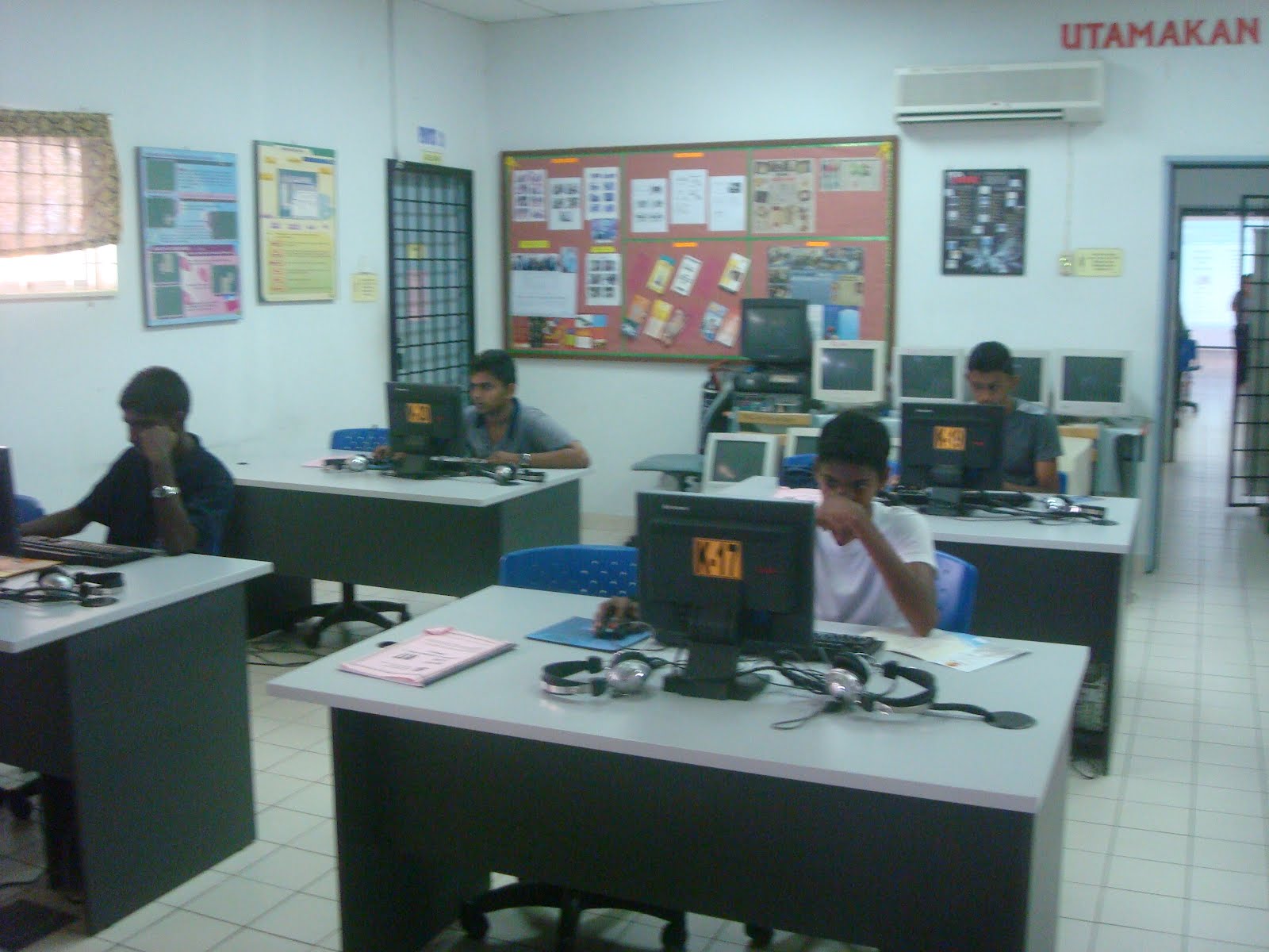 BLOG MAKMAL KOMPUTER SEMESCO: AKTIVITI KELAB ICT