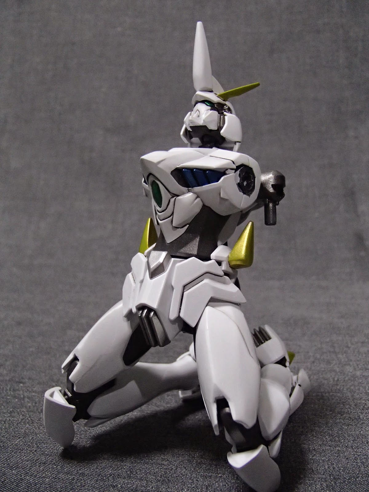 1/144 Gundam Legilis "Omegamon" Custom Build