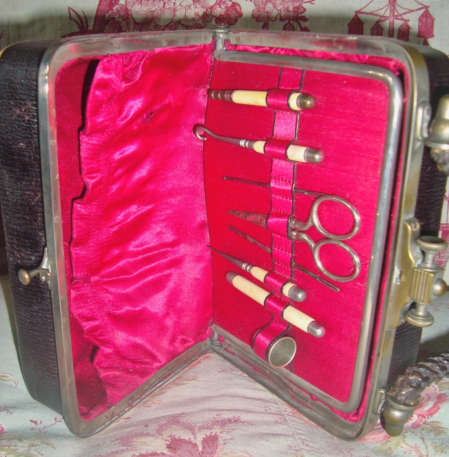 Interesting Antique Textiles: Some Interesting Victorian Items