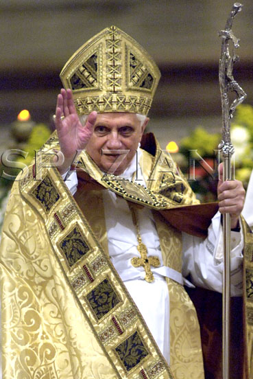 The Saint Bede Studio Blog: Papal Mitres: part 2