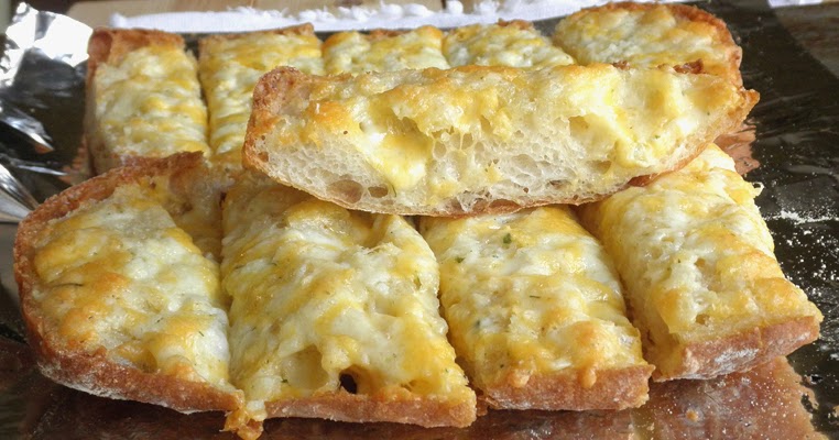 Food Pusher: Garlic Cheese Bread