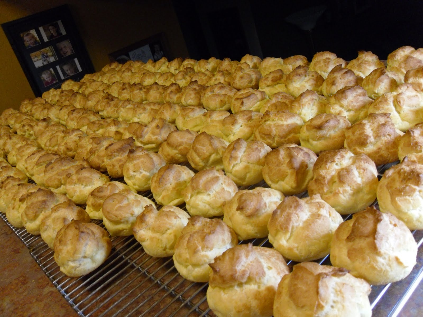 Cake Concepts by Cathy: Ahhhh... Cream Puffs!