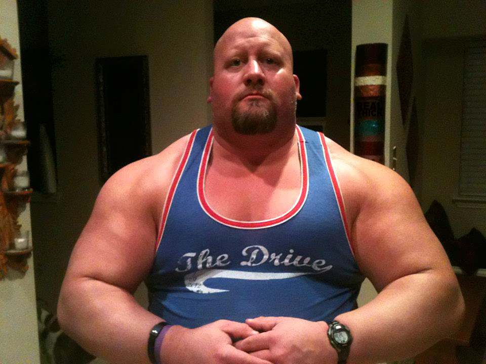 Mature & Bearmen Hideaway: Bear Chest