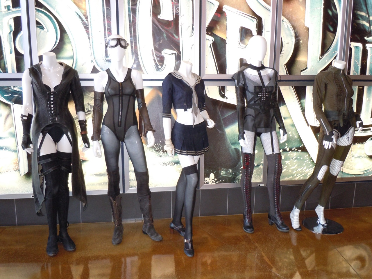 Hollywood Movie Costumes and Props: Amber costume worn by Jamie Chung ...