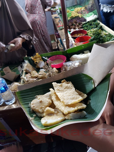 Wisata Kuliner di Solo - sukasukadee