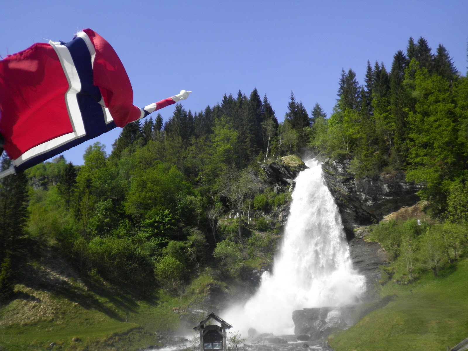 Instrucciones para ir de Bergen a Norheimsund | _____ Vuelvo en nada