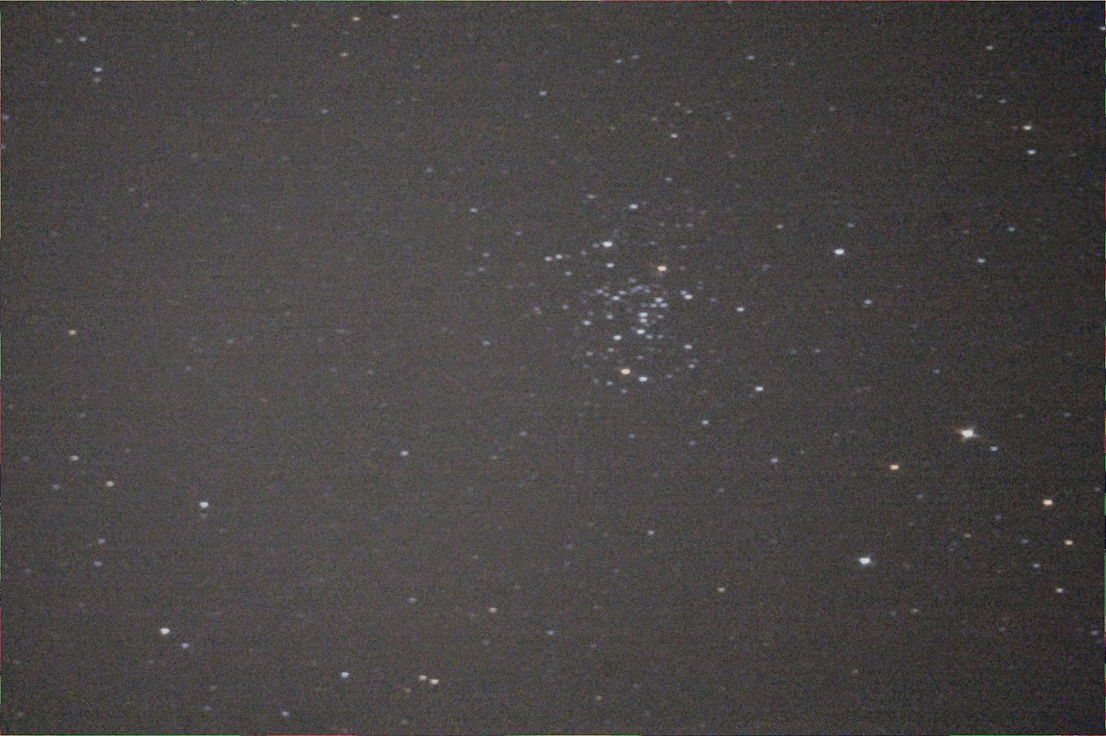 Nuncius Australis: Ngc 4103 e o Elogio da Loucura