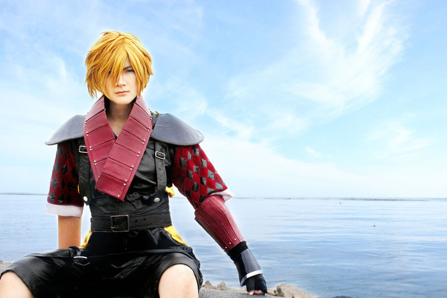 Final Fantasy Cosplay: November 2012