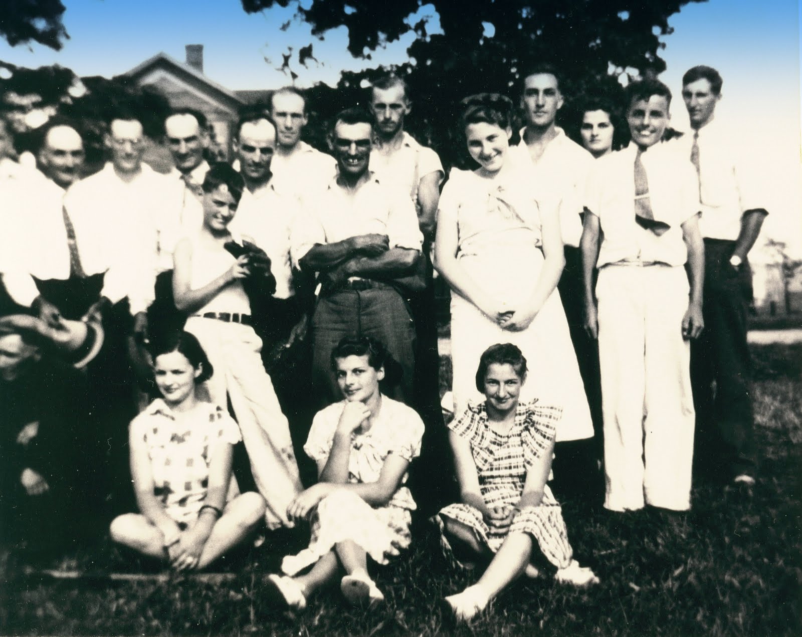 Newton Family Reunion: 1935 - The Fifth Reunion of The Newton Family