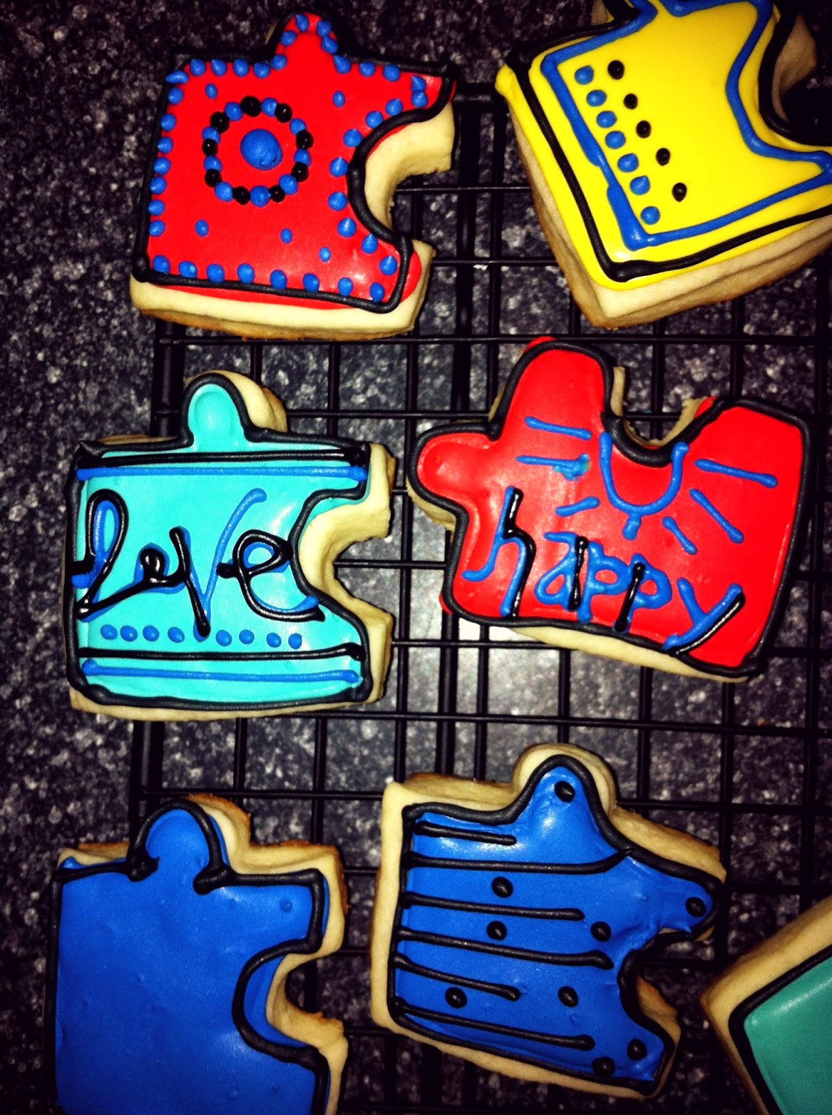Feeding My Addiction: Puzzle Piece Autism Awareness Cookies