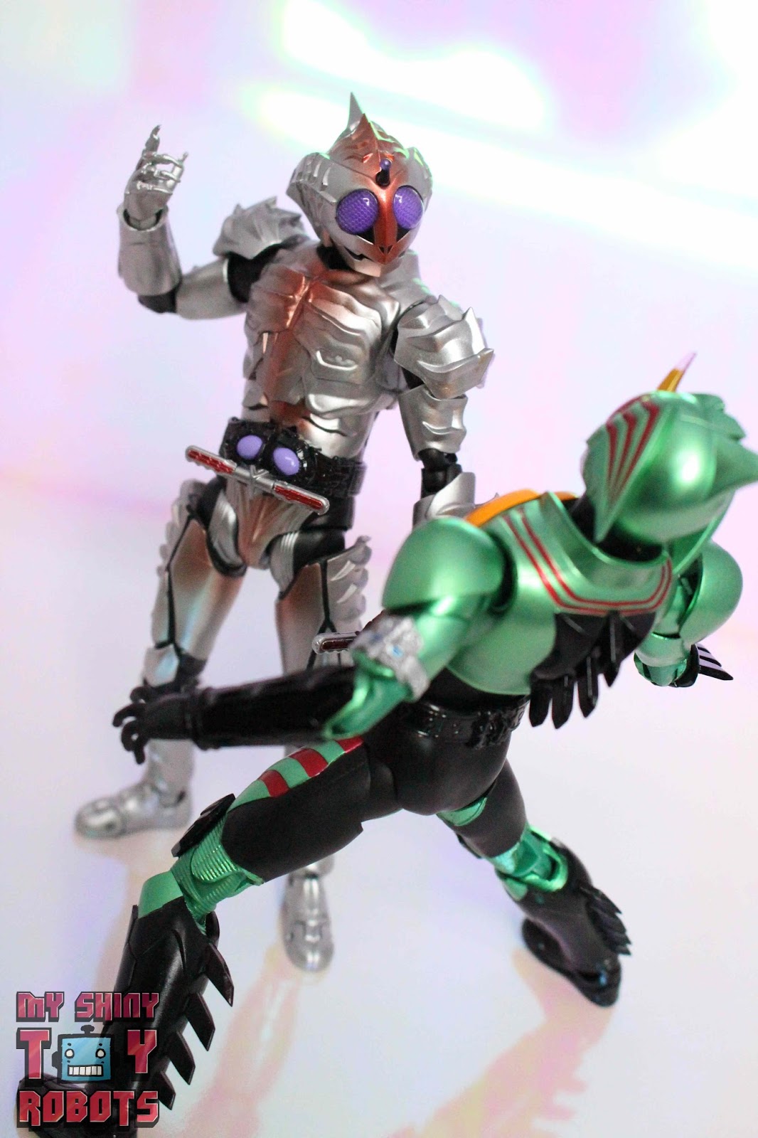My Shiny Toy Robots: Toybox REVIEW: S.H. Figuarts Kamen Rider Amazon Sigma