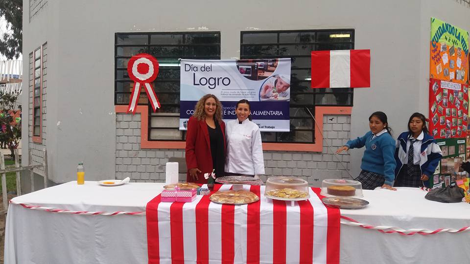 DIA DEL LOGRO ~ EL MUNDO VIRTUAL EN LA INSTITUCIÓN EDUCATIVA