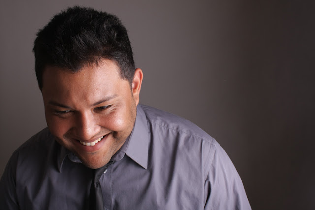 J.LORA PRESENTA MUSICA CON “HISTORIAS” | Buenas Nuevas