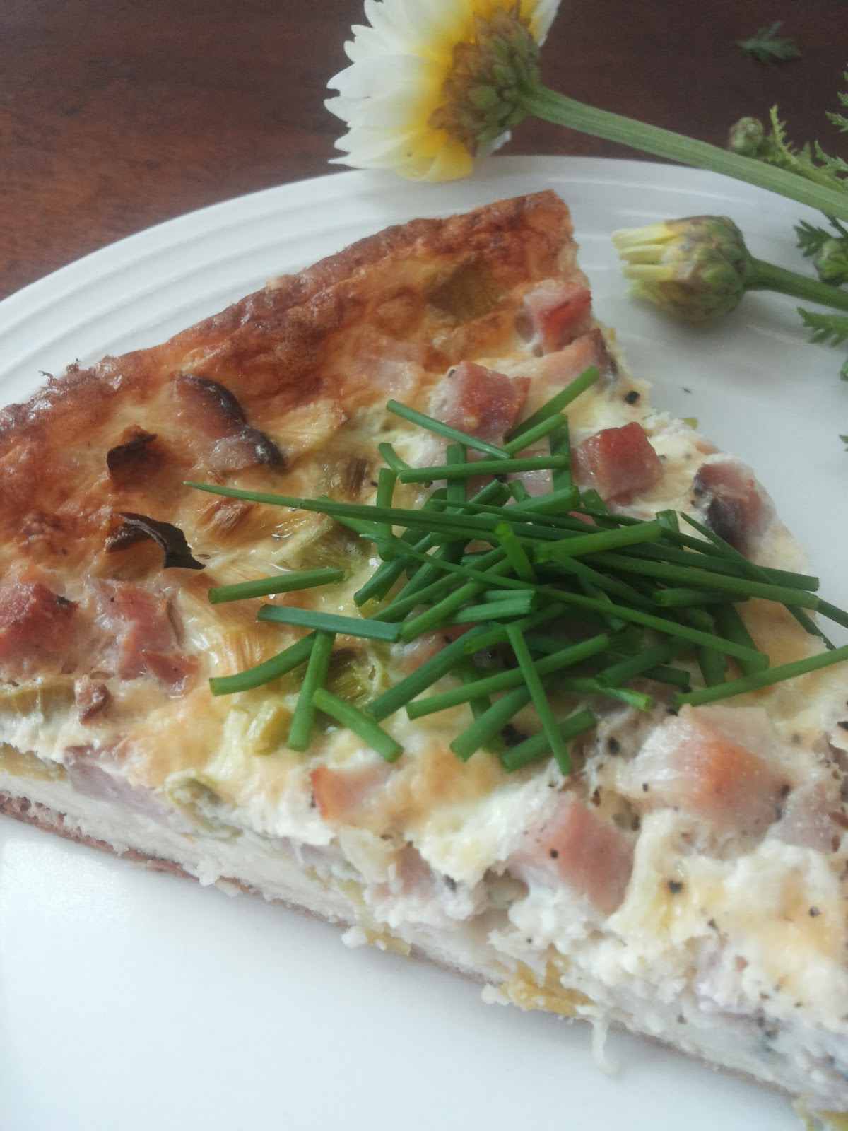 Arjen Aurinkoja: Suolainen piirakka, vhh, viljaton