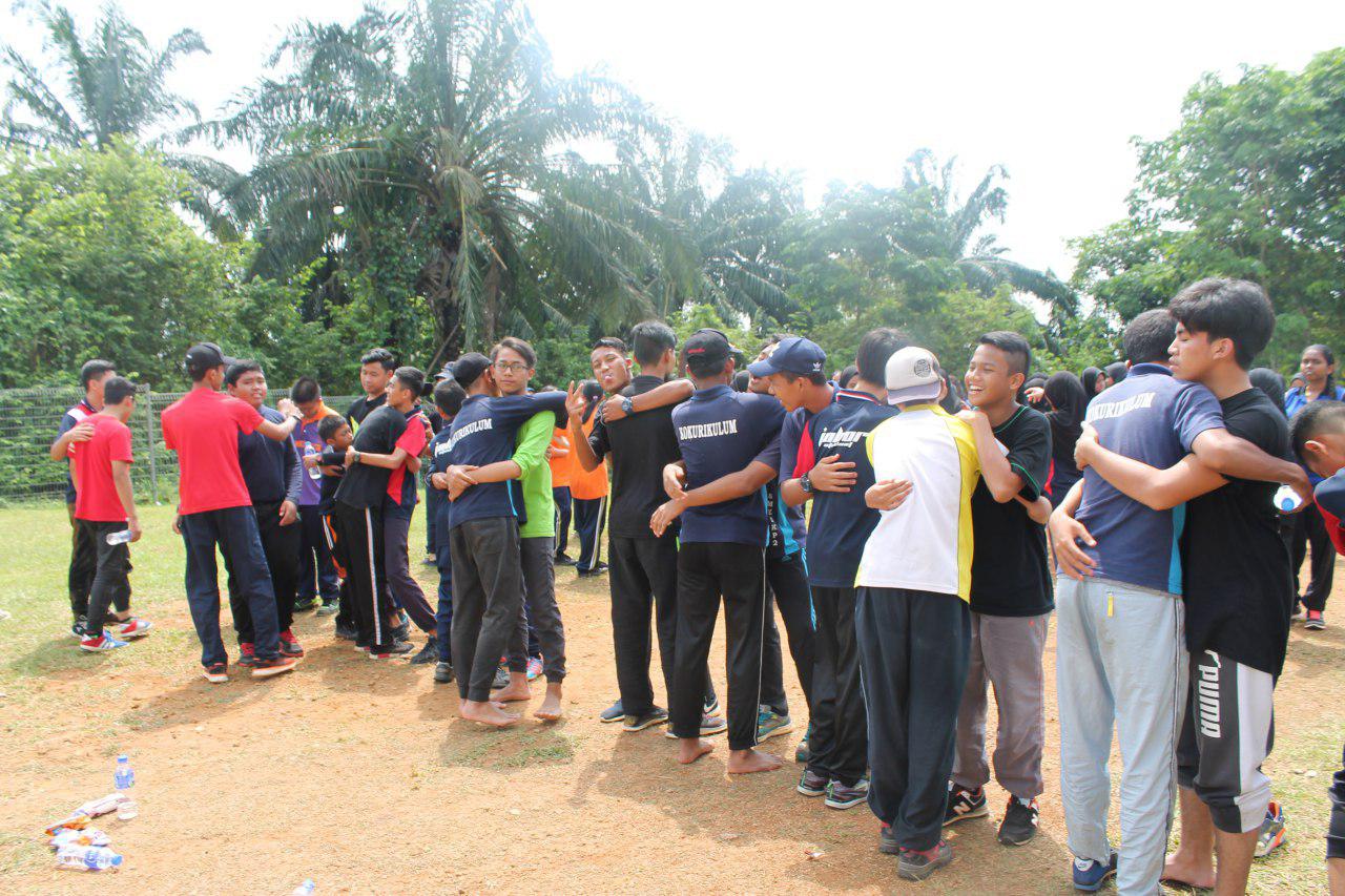 Kem Kepimpinan Pelajar Unit Kokurikulum Sekolah-Sekolah Menengah Zon ...