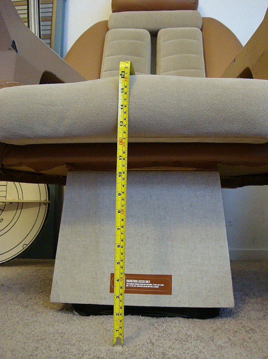 Star Trek Prop, Costume & Auction Authority: Star Trek: The Experience ...