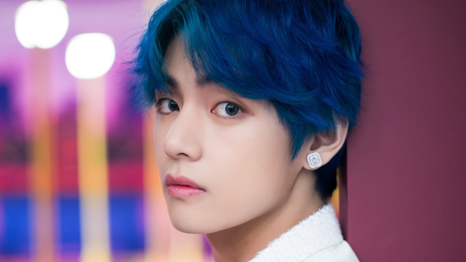 V, BTS, Boy With Luv, 4K, #74 Wallpaper iPhone Phone